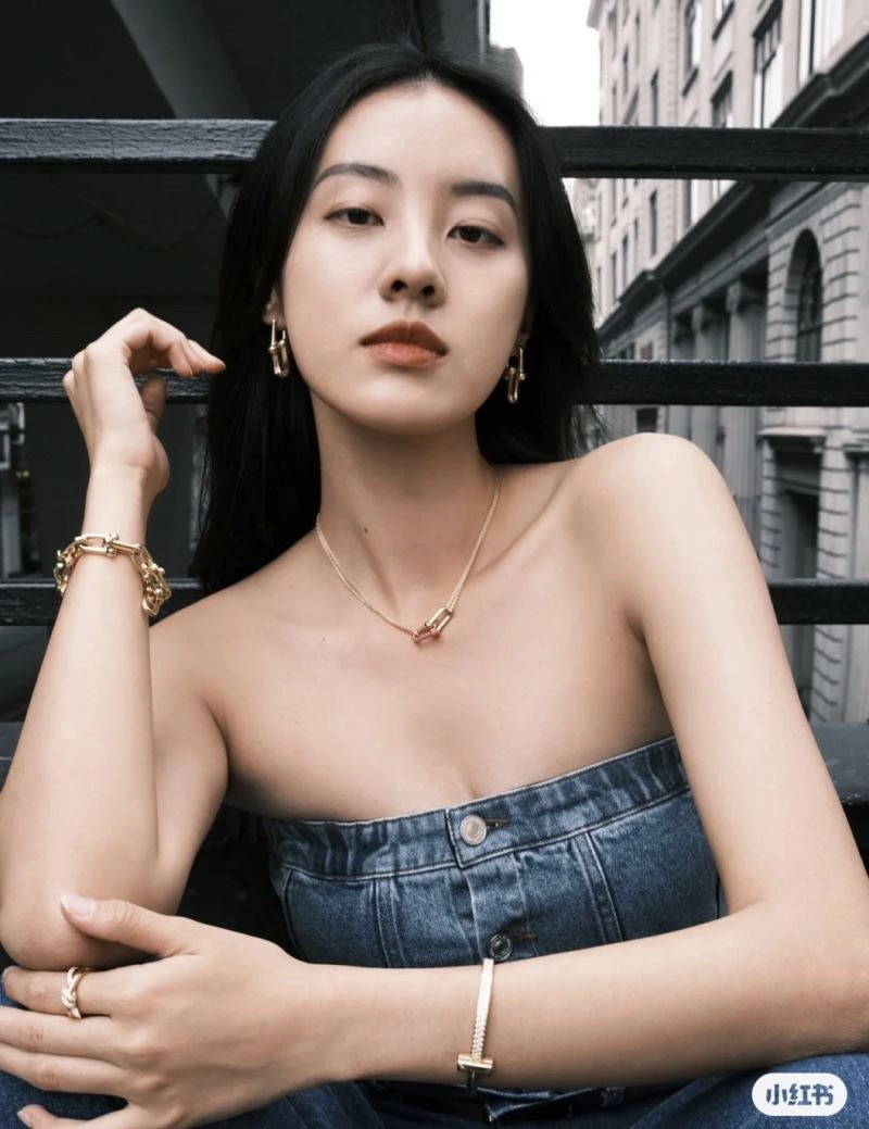 Value-priced Tiffany Necklaces