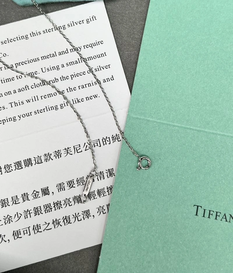 Top match Tiffany Necklaces
