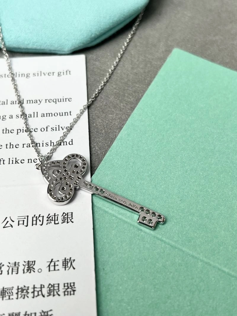 Low-cost Tiffany Necklaces