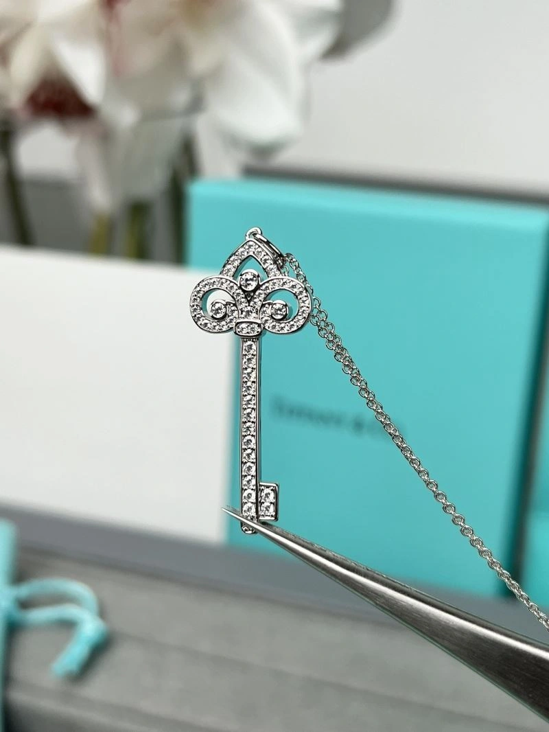 Low-cost Tiffany Necklaces