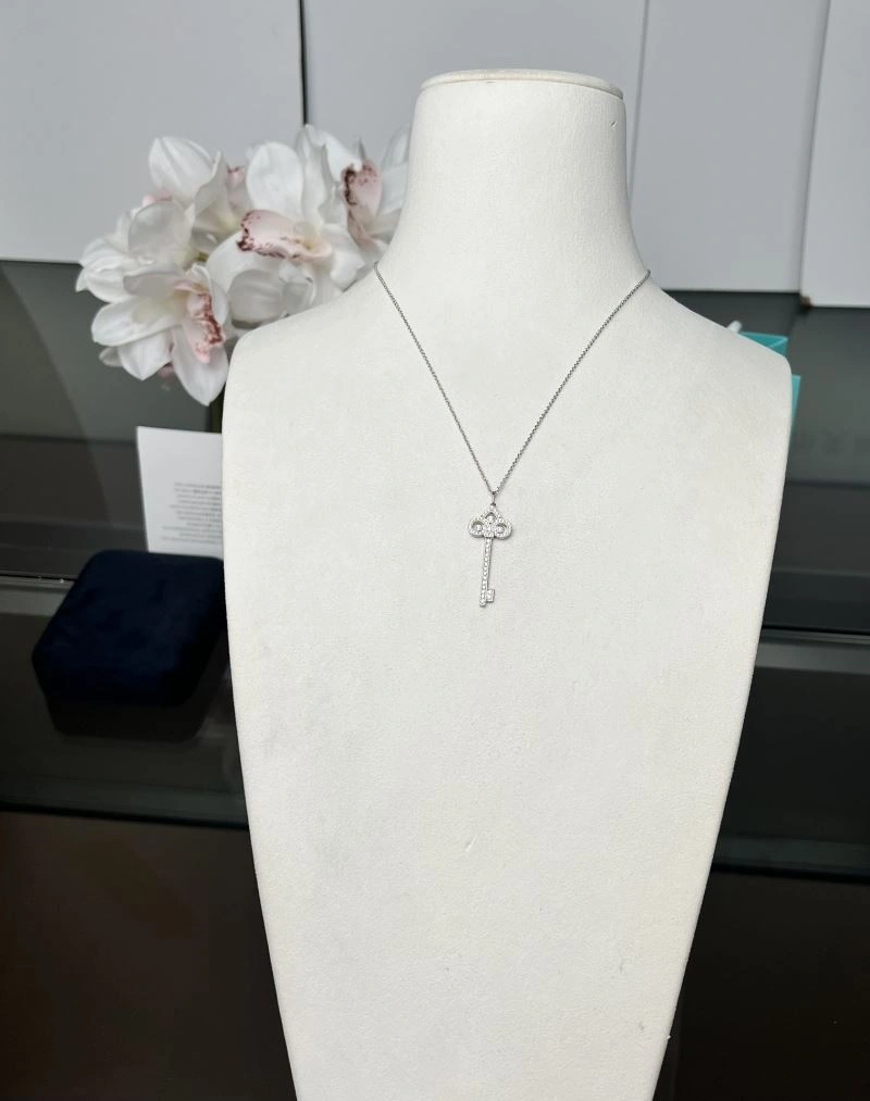 Low-cost Tiffany Necklaces