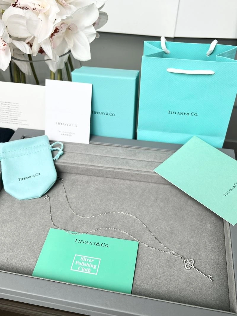 Low-cost Tiffany Necklaces