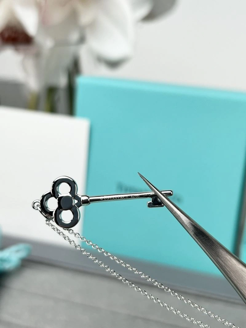 Low-cost Tiffany Necklaces