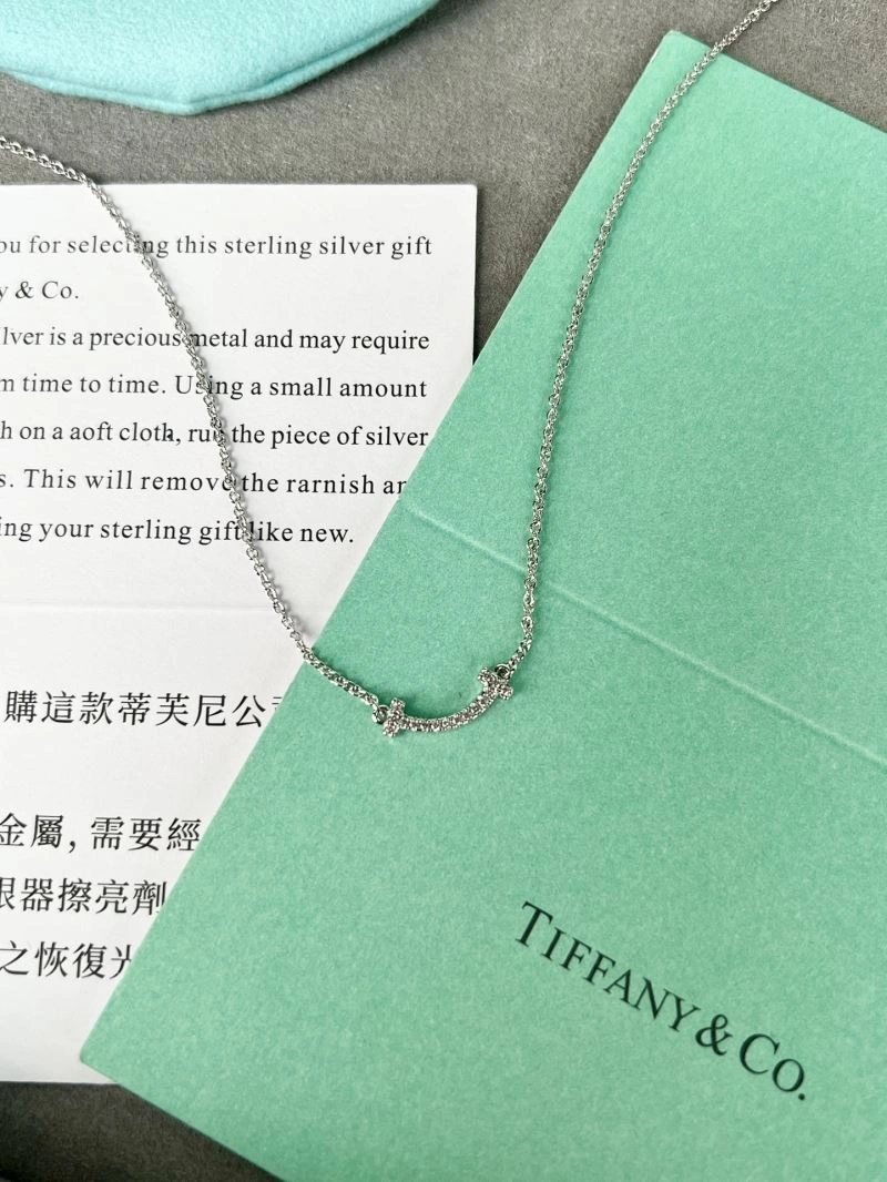 Cut-rate Tiffany Necklaces