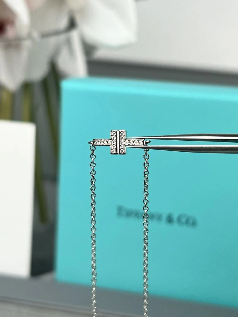 Low-cost Tiffany Necklaces
