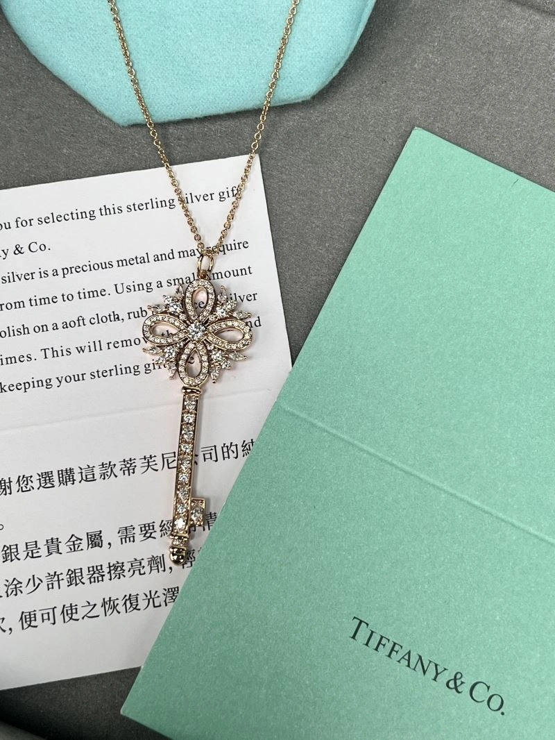 Bargain Tiffany Necklaces