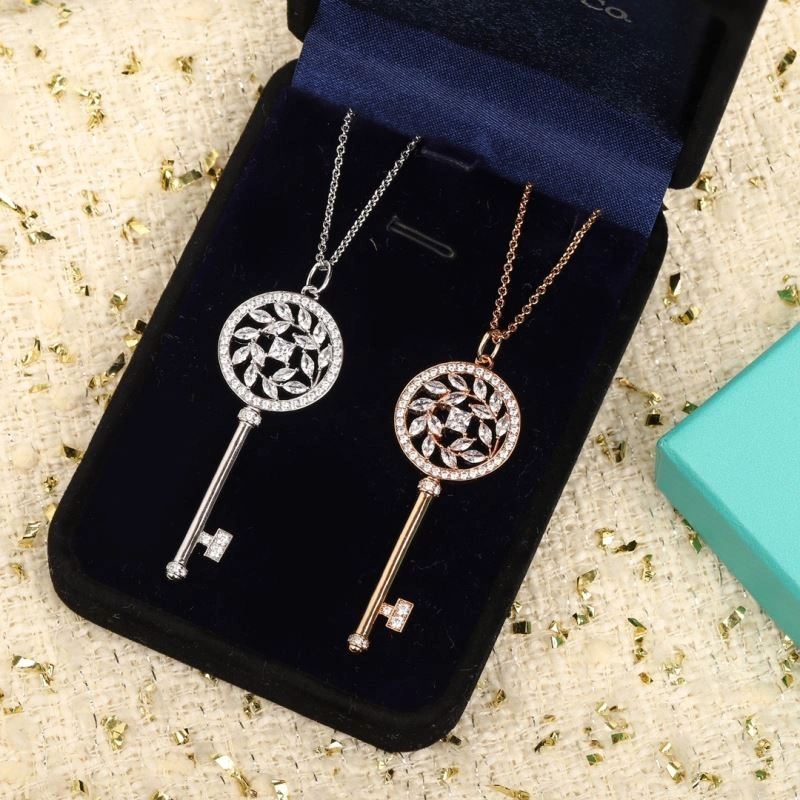 Budget-friendly Tiffany Necklaces