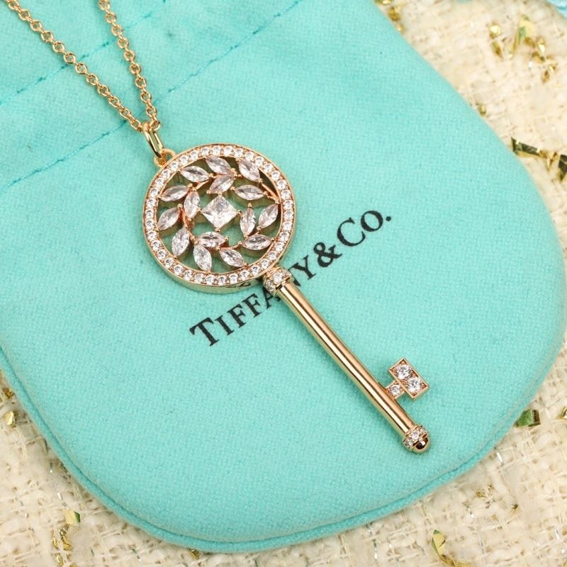 Budget-friendly Tiffany Necklaces