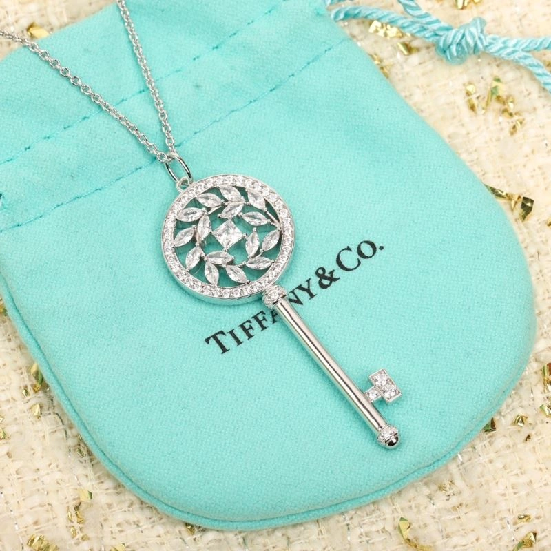 Budget-friendly Tiffany Necklaces