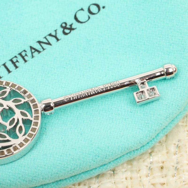 Budget-friendly Tiffany Necklaces