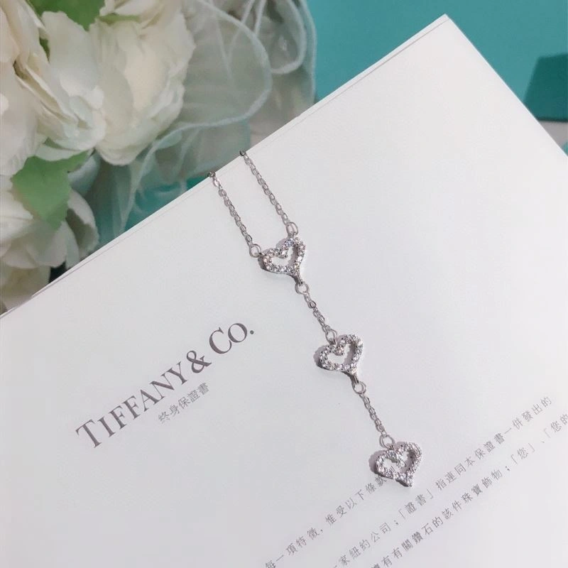 Cut-rate Tiffany Necklaces