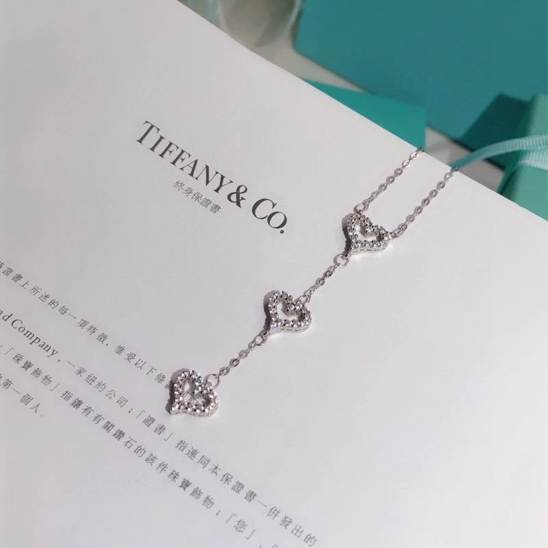 Cut-rate Tiffany Necklaces