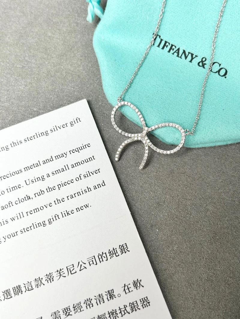 Accurate model Tiffany Necklaces