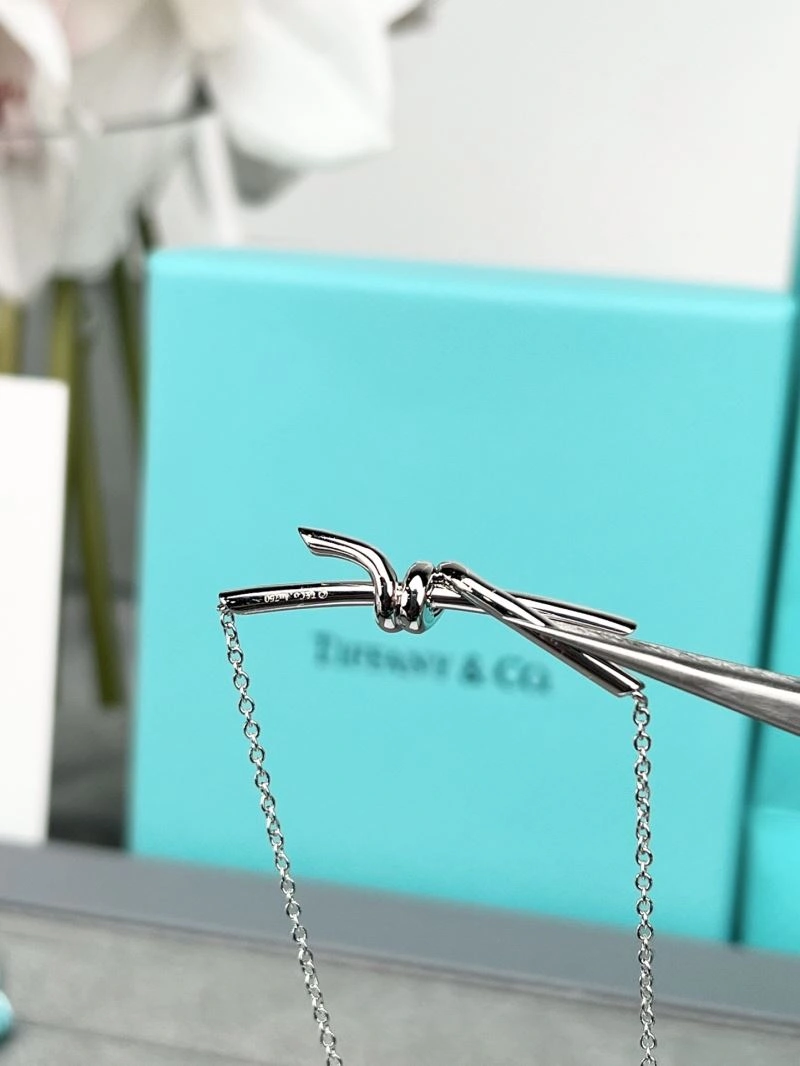 Reasonably priced Tiffany Necklaces