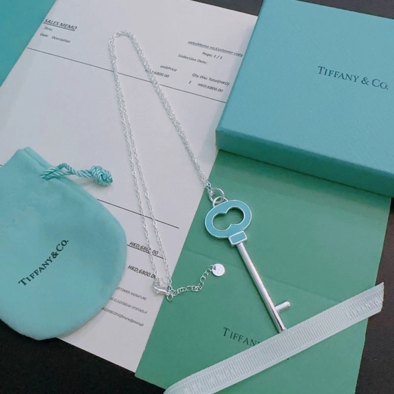 Low-cost Tiffany Necklaces
