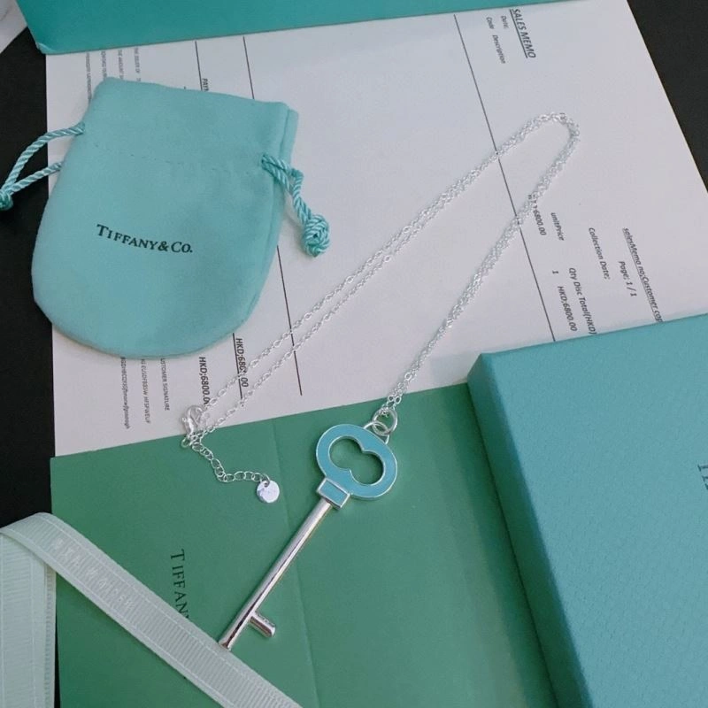 Low-cost Tiffany Necklaces