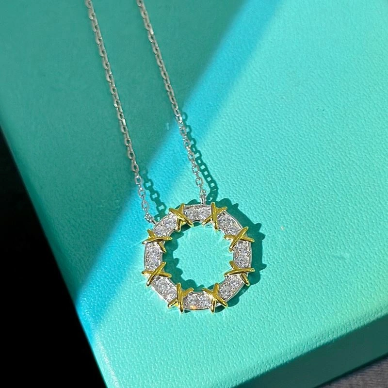 Cut-rate Tiffany Necklaces
