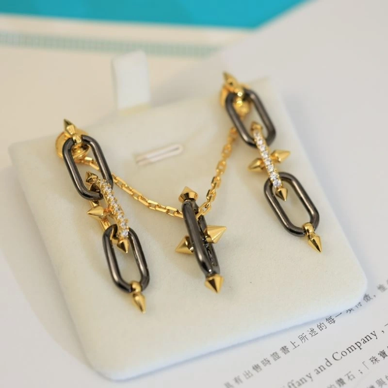 Bargain Tiffany Necklaces
