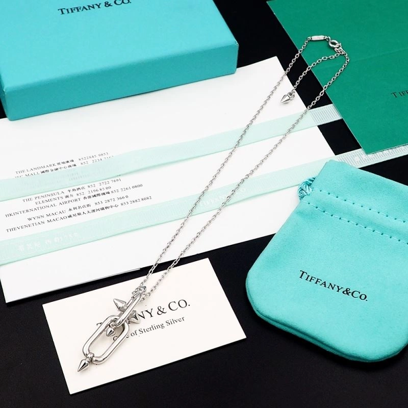 Top match Tiffany Necklaces