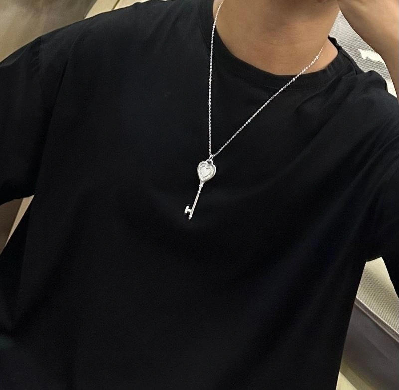 Real Tiffany Necklaces