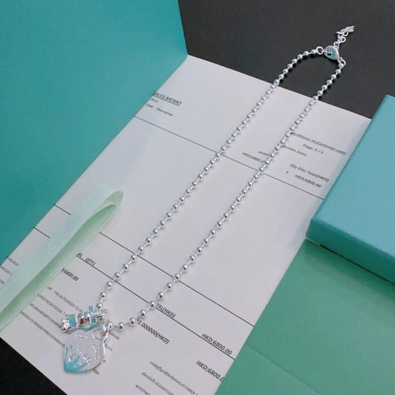 Value-priced Tiffany Necklaces