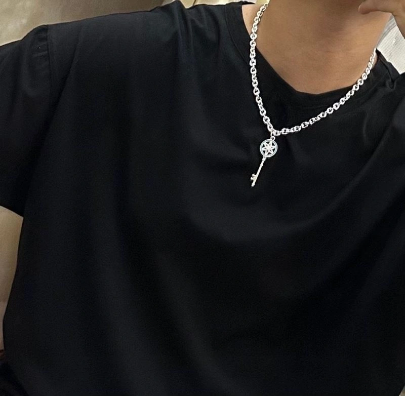 Budget-friendly Tiffany Necklaces