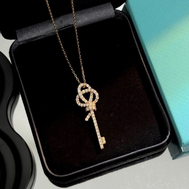 Budget-friendly Tiffany Necklaces