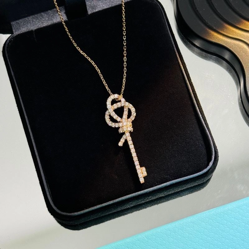 Budget-friendly Tiffany Necklaces