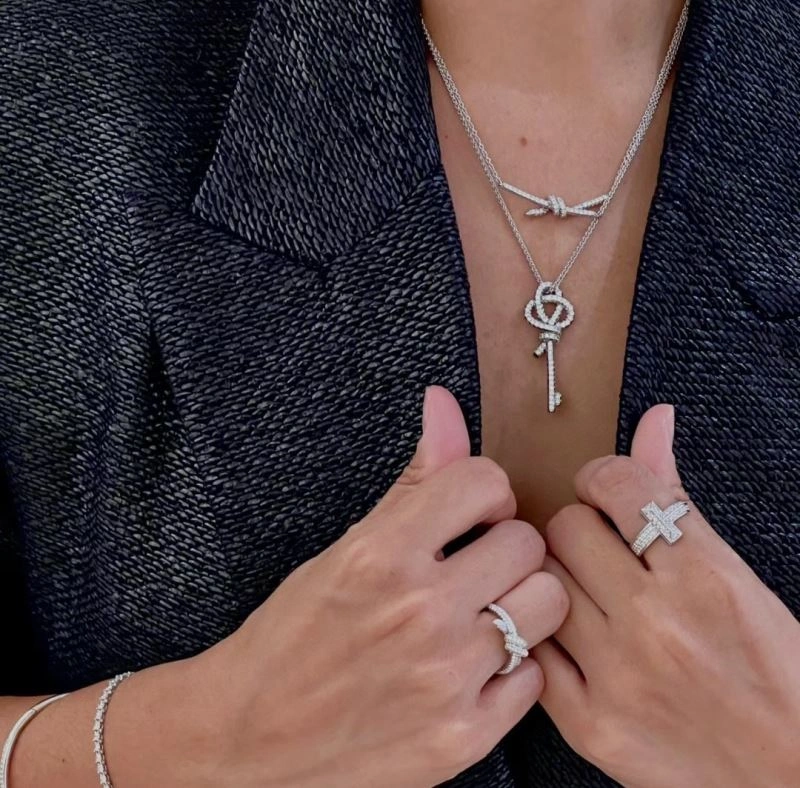 Economical Tiffany Necklaces
