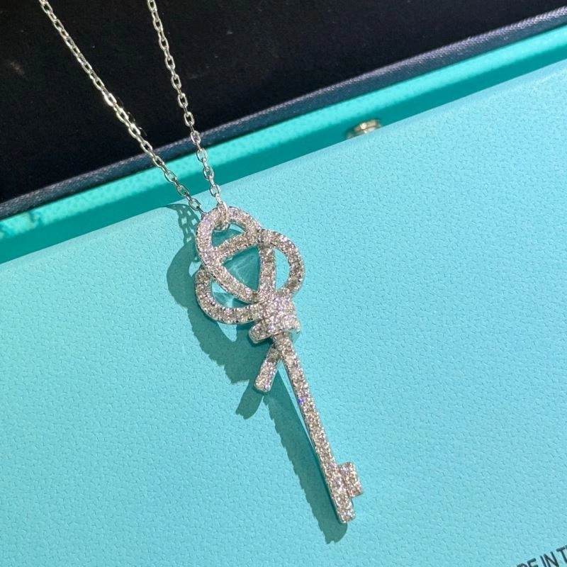 Economical Tiffany Necklaces
