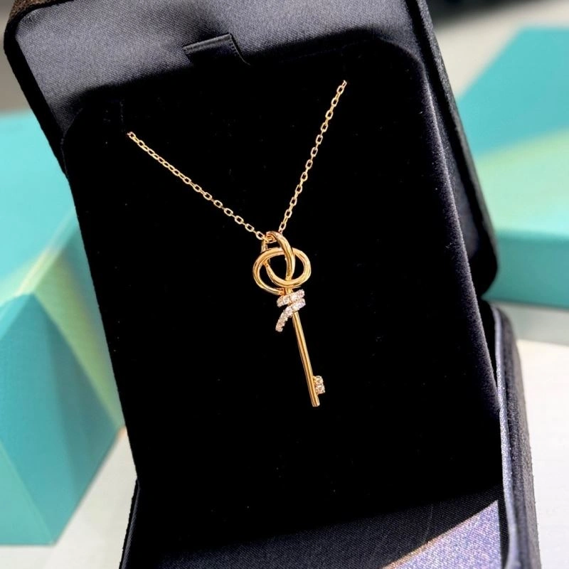 Economical Tiffany Necklaces