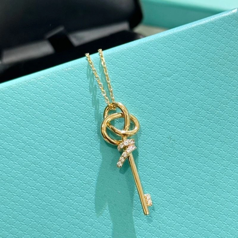 Economical Tiffany Necklaces