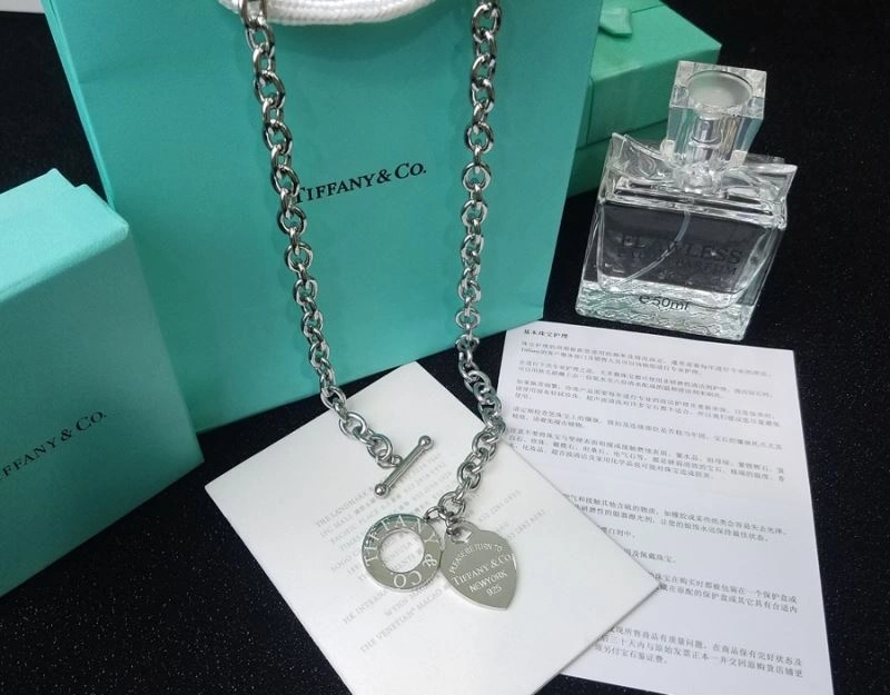 Top match Tiffany Necklaces