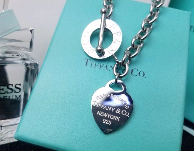 Top match Tiffany Necklaces