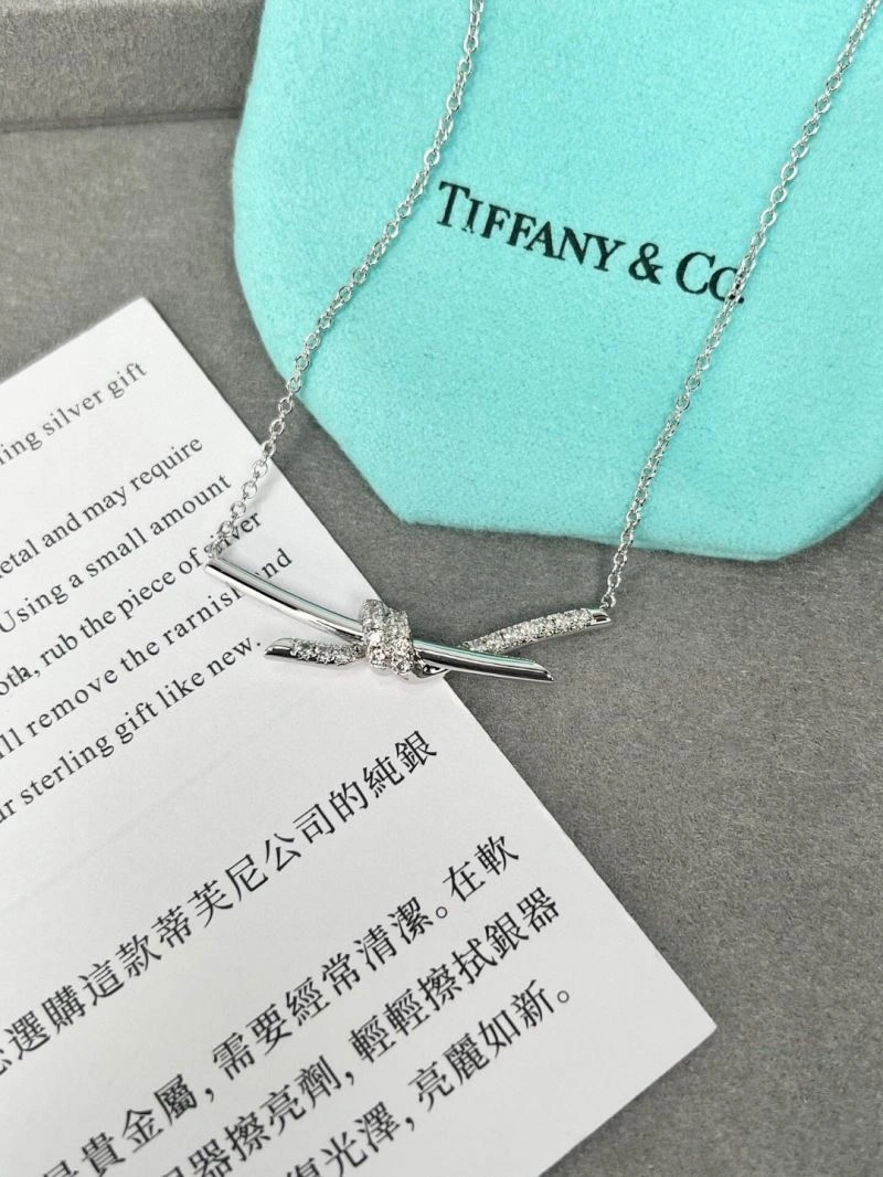 Bargain Tiffany Necklaces