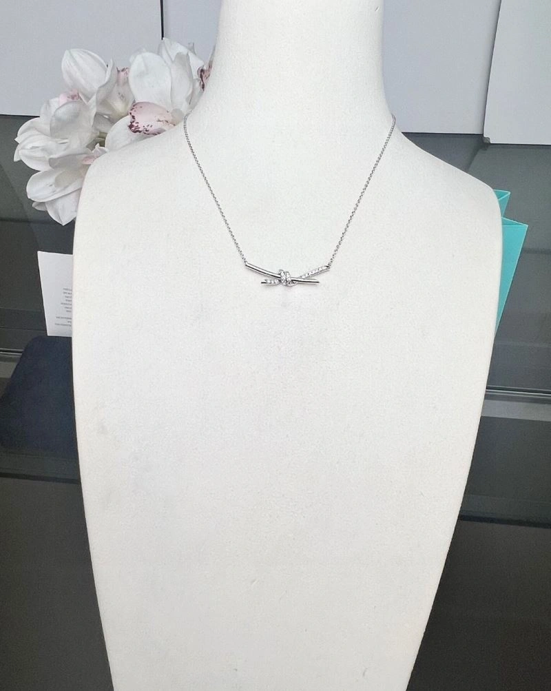 Bargain Tiffany Necklaces