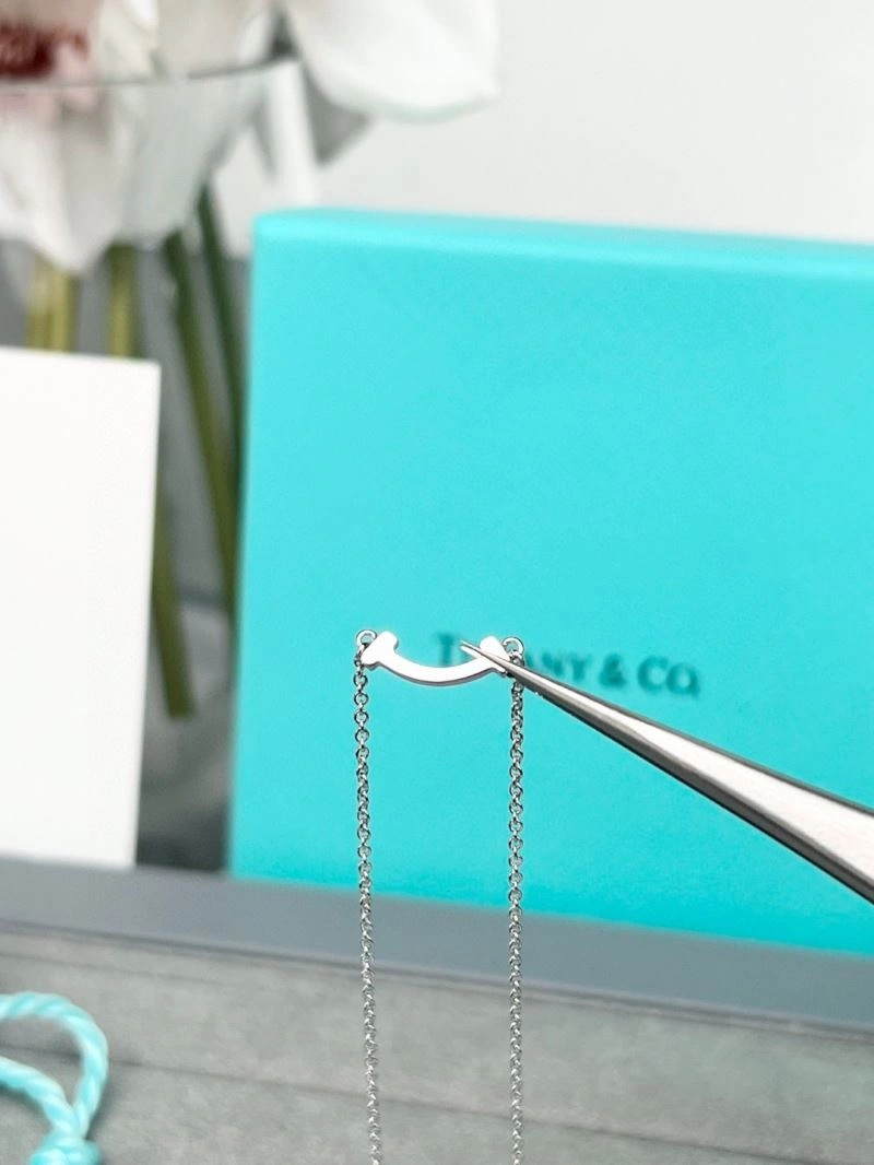 Official Tiffany Necklaces