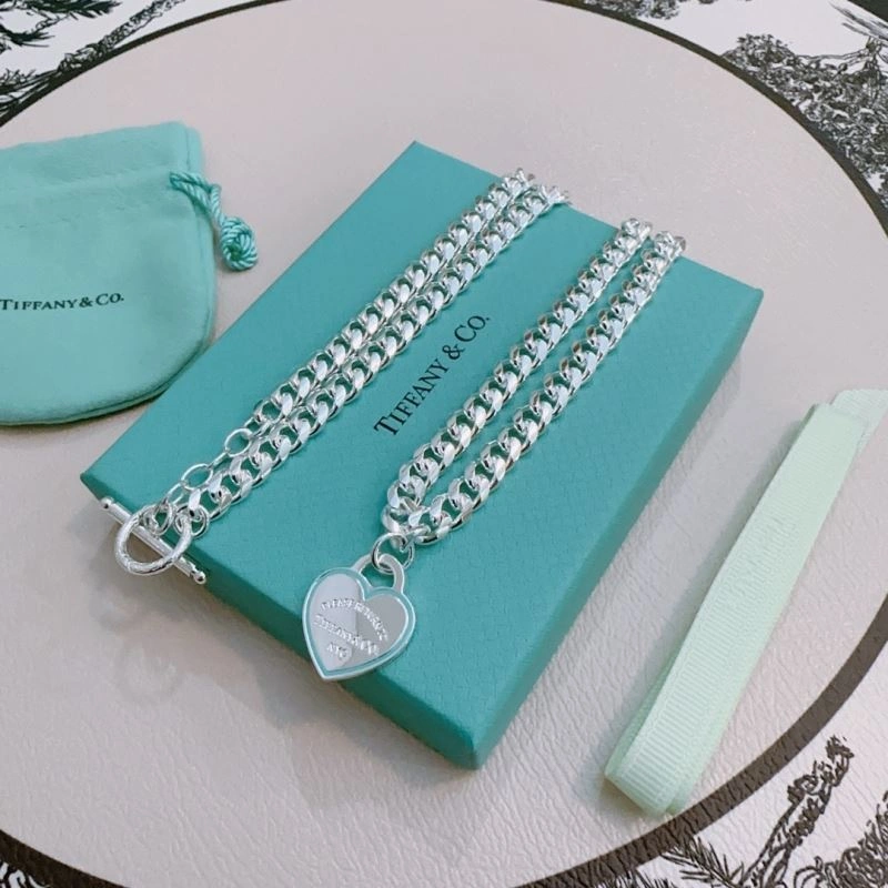 Brand-authenticated Tiffany Necklaces
