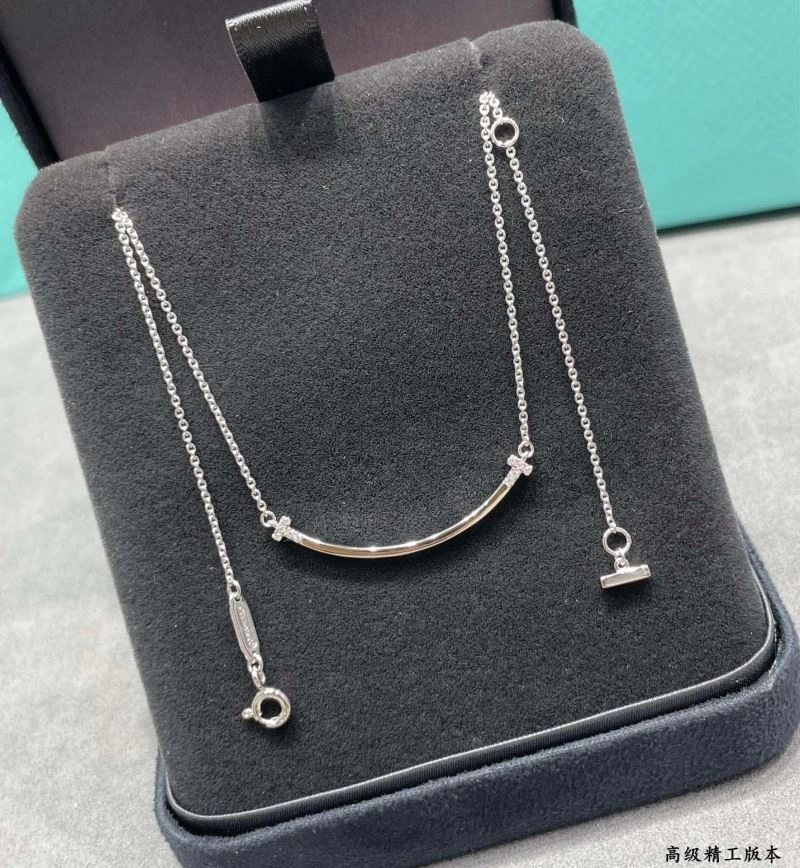 Bargain Tiffany Necklaces