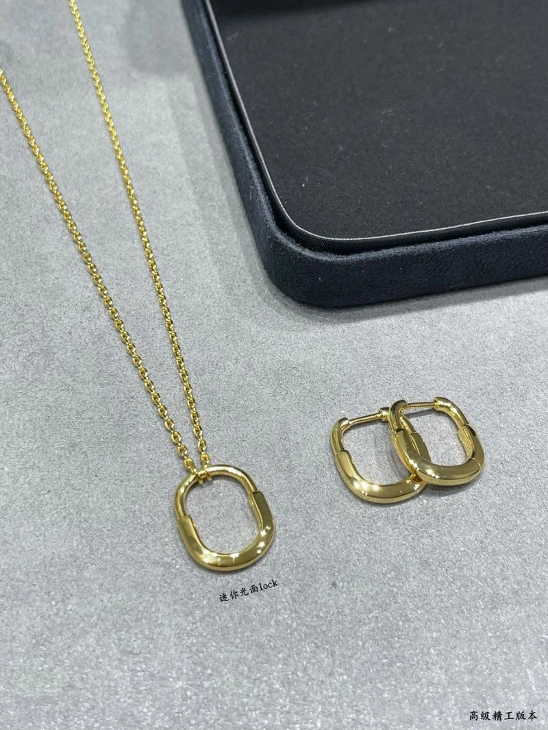 Discounted Tiffany Necklaces