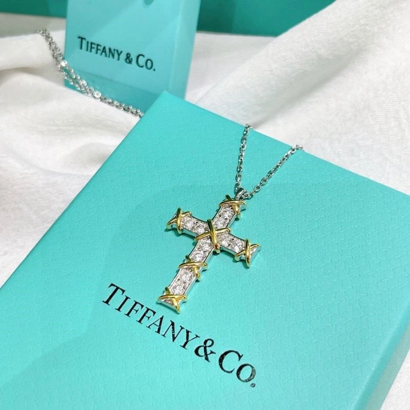 High accuracy Tiffany Necklaces