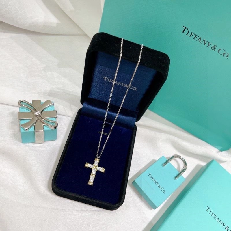 High accuracy Tiffany Necklaces