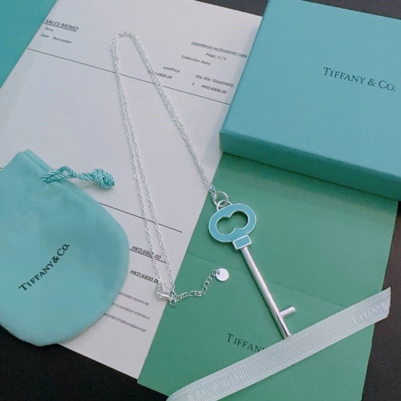 Cut-rate Tiffany Necklaces