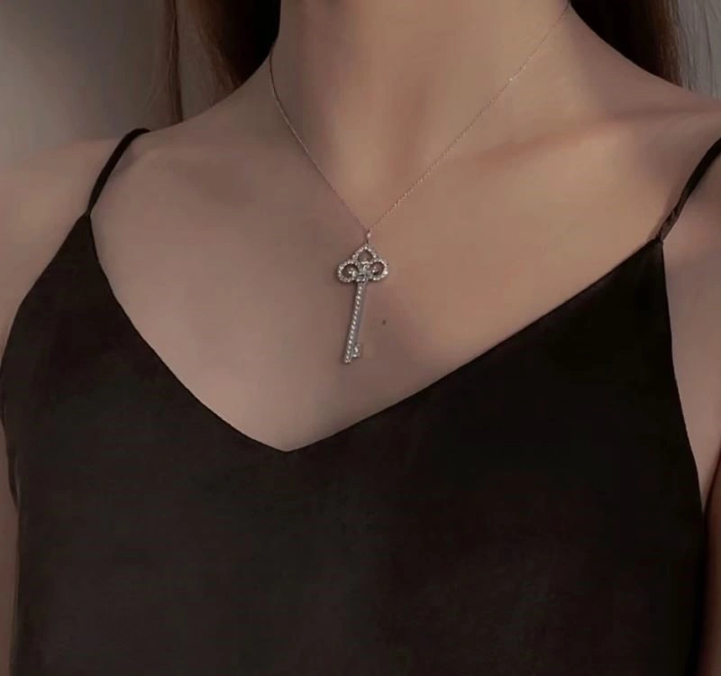 Low-cost Tiffany Necklaces