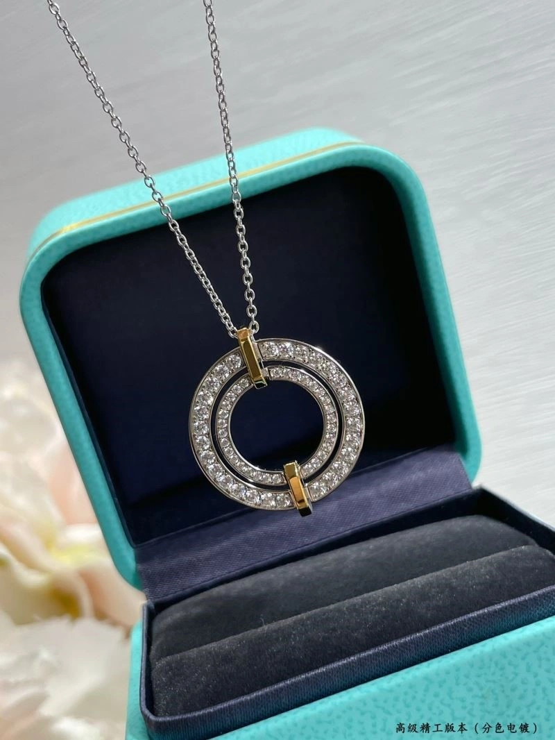 Budget-friendly Tiffany Necklaces