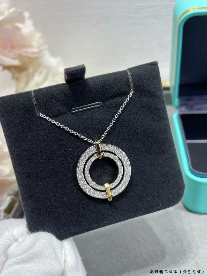 Budget-friendly Tiffany Necklaces
