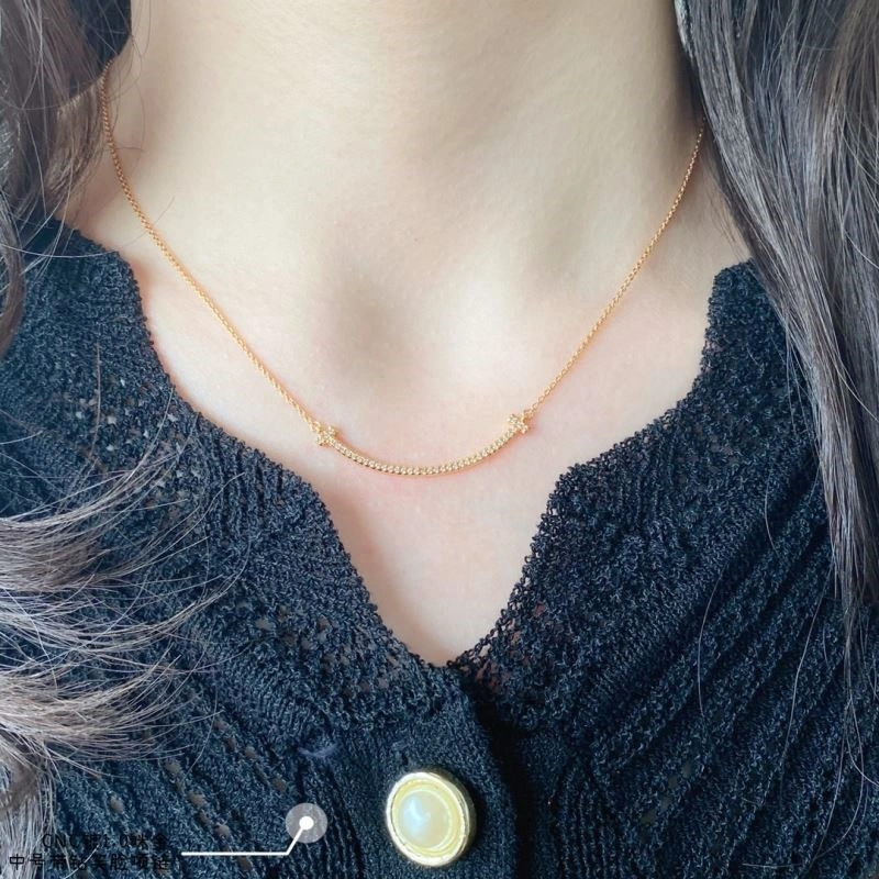 Accurate model Tiffany Necklaces