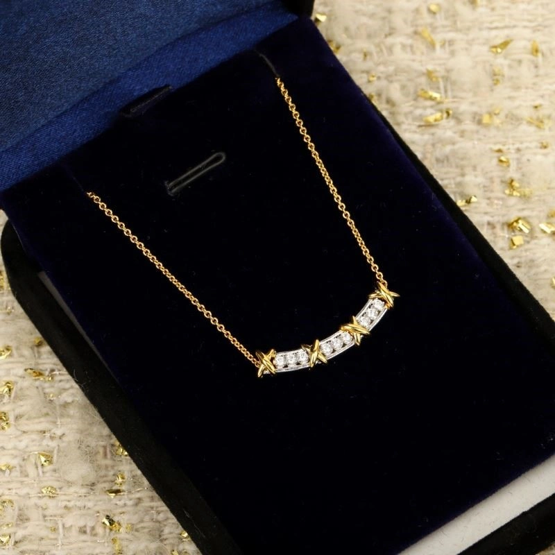 Economical Tiffany Necklaces