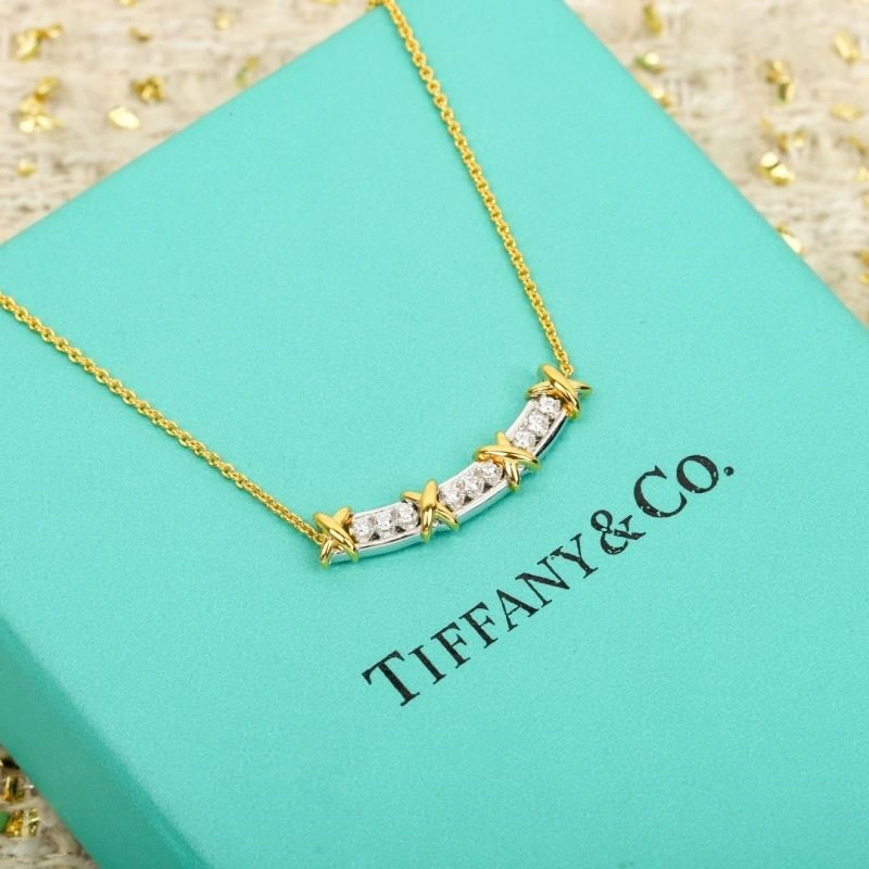 Economical Tiffany Necklaces