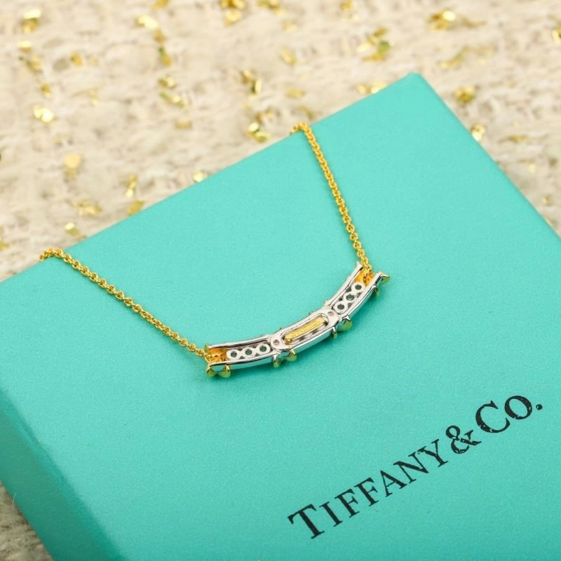 Economical Tiffany Necklaces